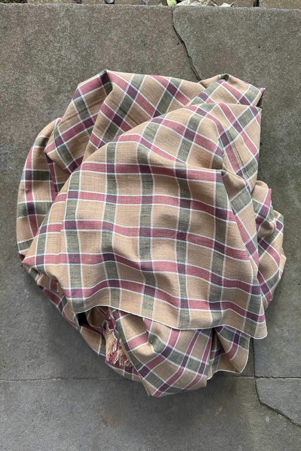 Organically grown, natural coloured brown cotton fabric - Kandu