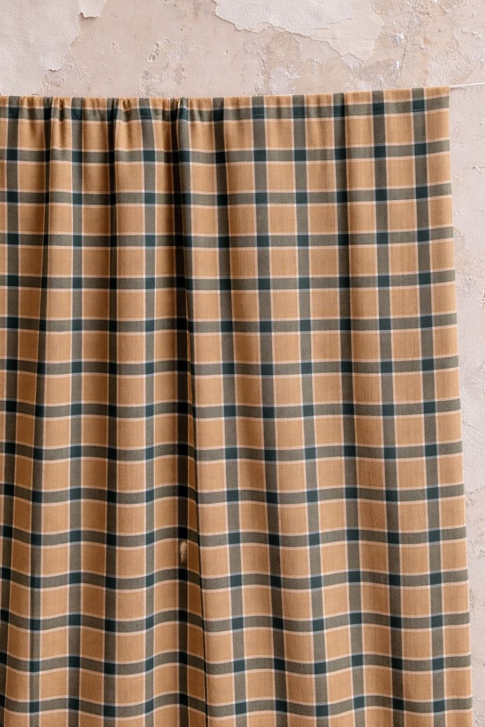 Organically grown, natural coloured brown cotton fabric - Kandu